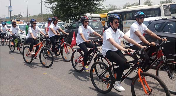 Radio Mirchi and Hero Cycles celebrate World Bicycle Day with a cyclothon